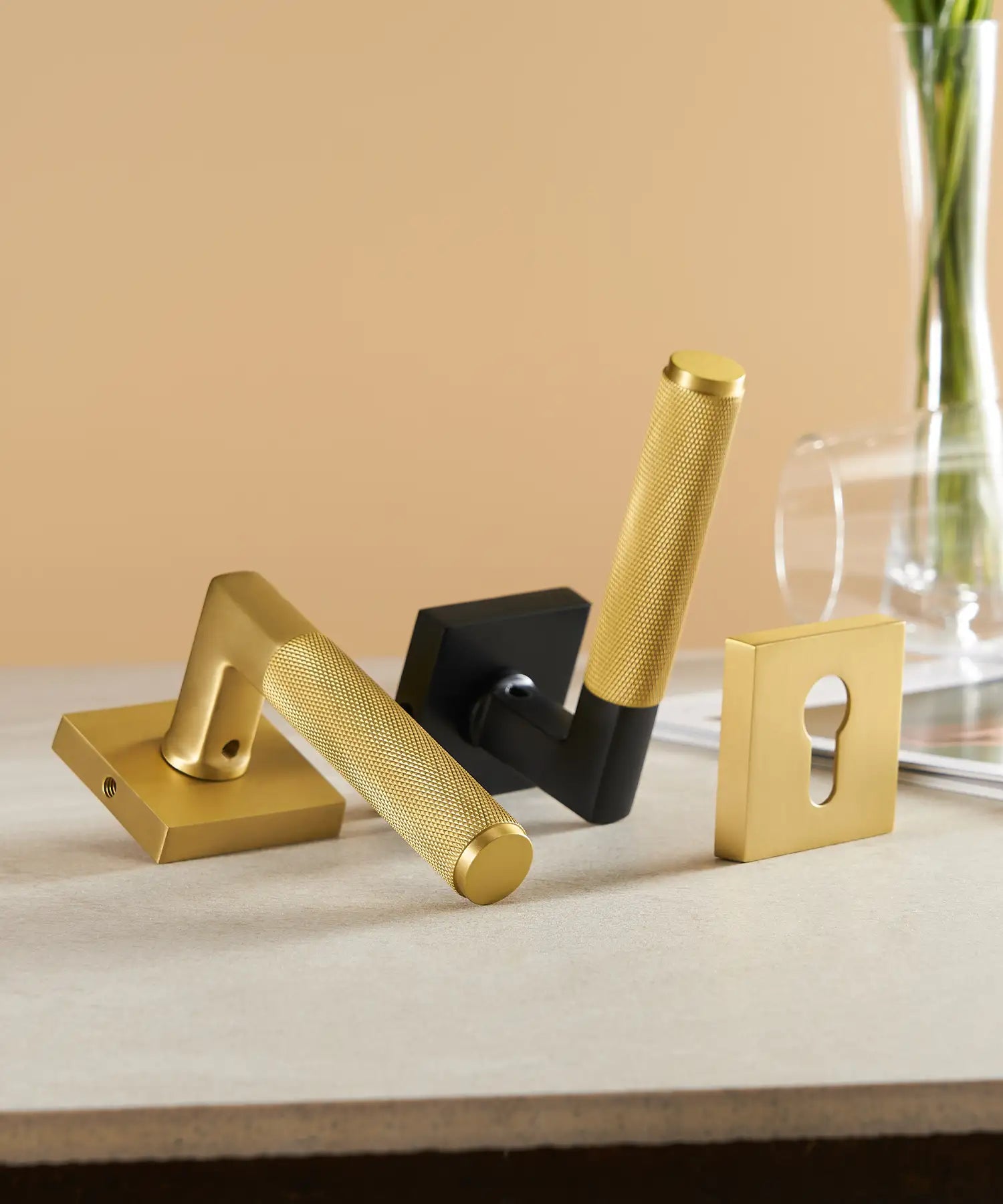 DEVON - Premium and high quality solid brass Lever Door handle Set