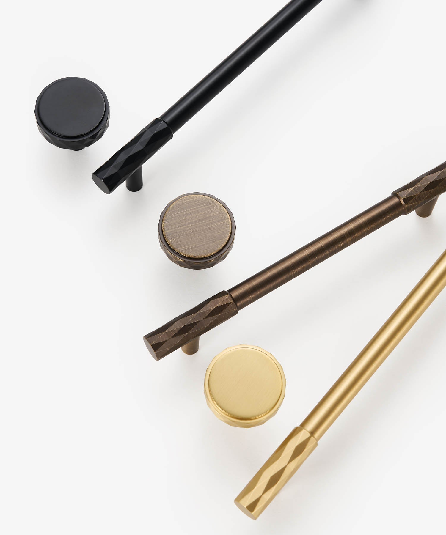 DIAMOND Solid Brass Edge Kitchen & Cabinet Handle, premium quality ...