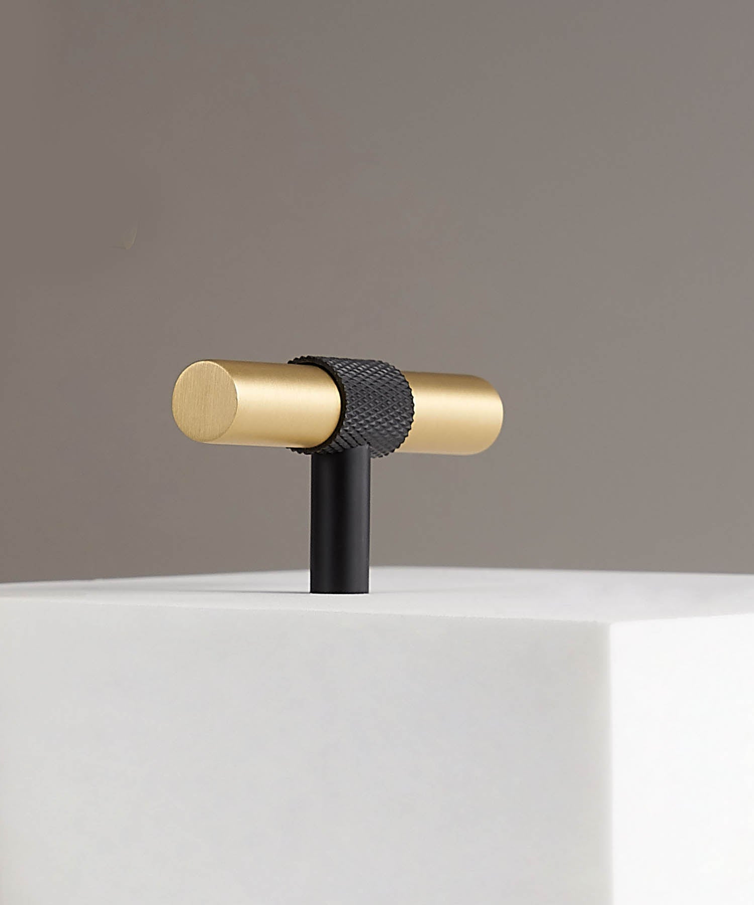 FLEX knurled Solid Brass rounded T-Bar Handle - Luxury Handles