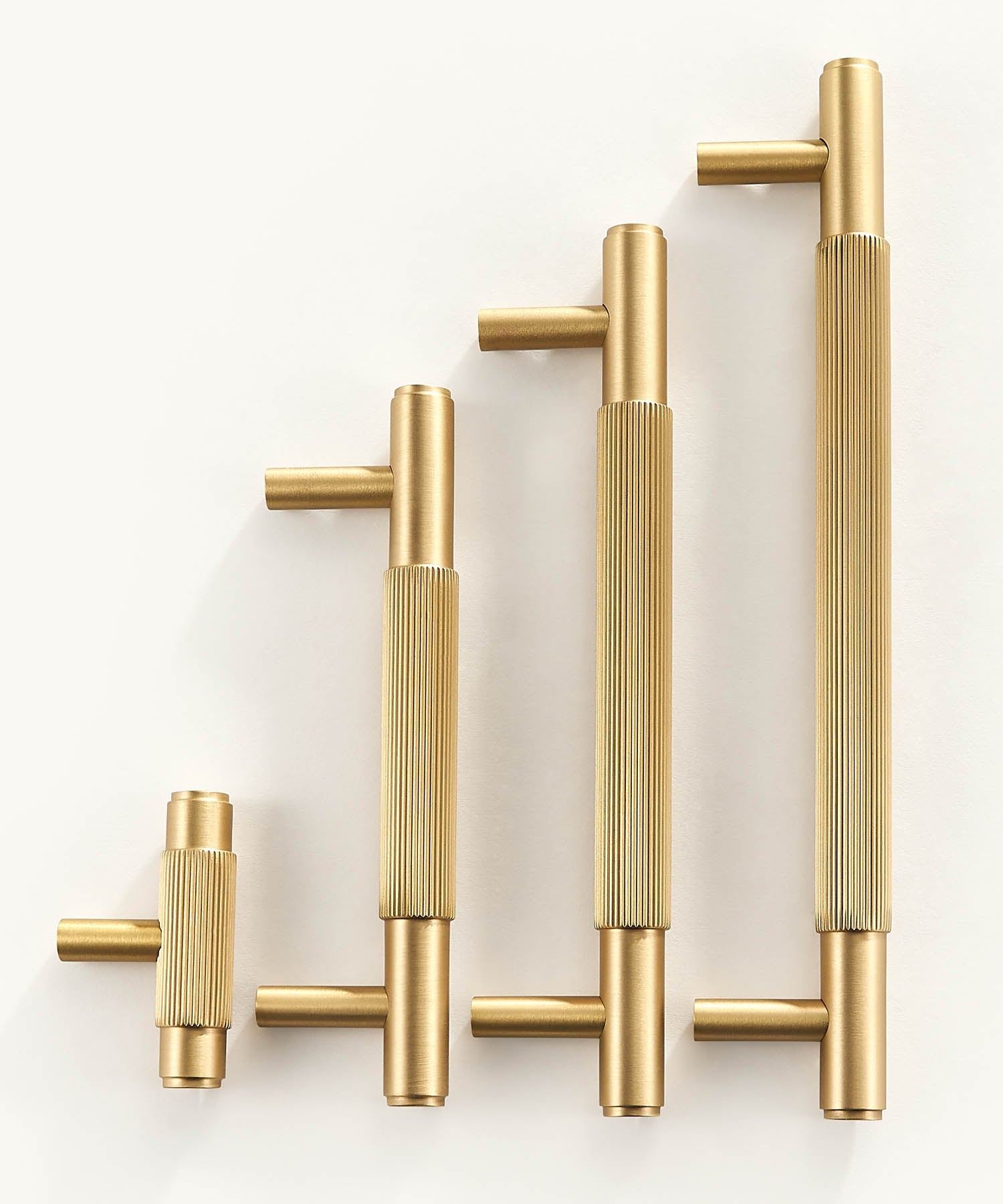 ELEVA Knurled Solid Brass Premium Kitchen & Cabinet Handle, Pull Handles