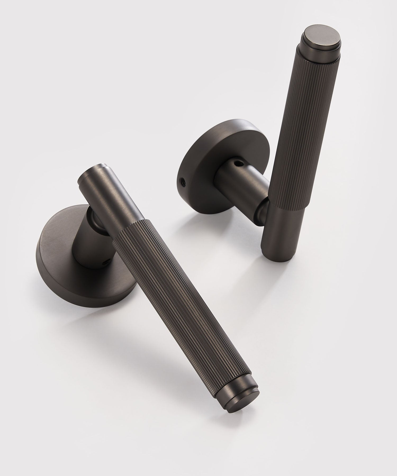 LINIA - Premium and high quality solid brass Door Lever handle Set