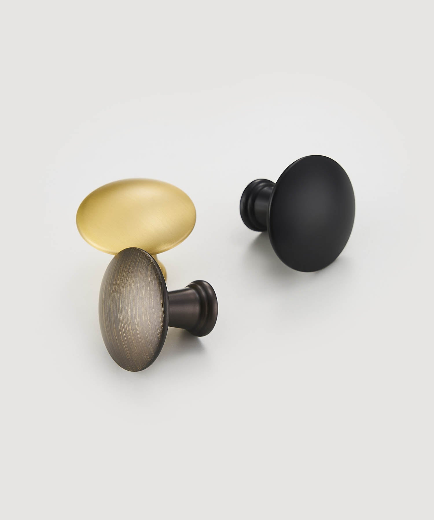 NORDIC Solid Brass Pebble Knob - Luxury Handles
